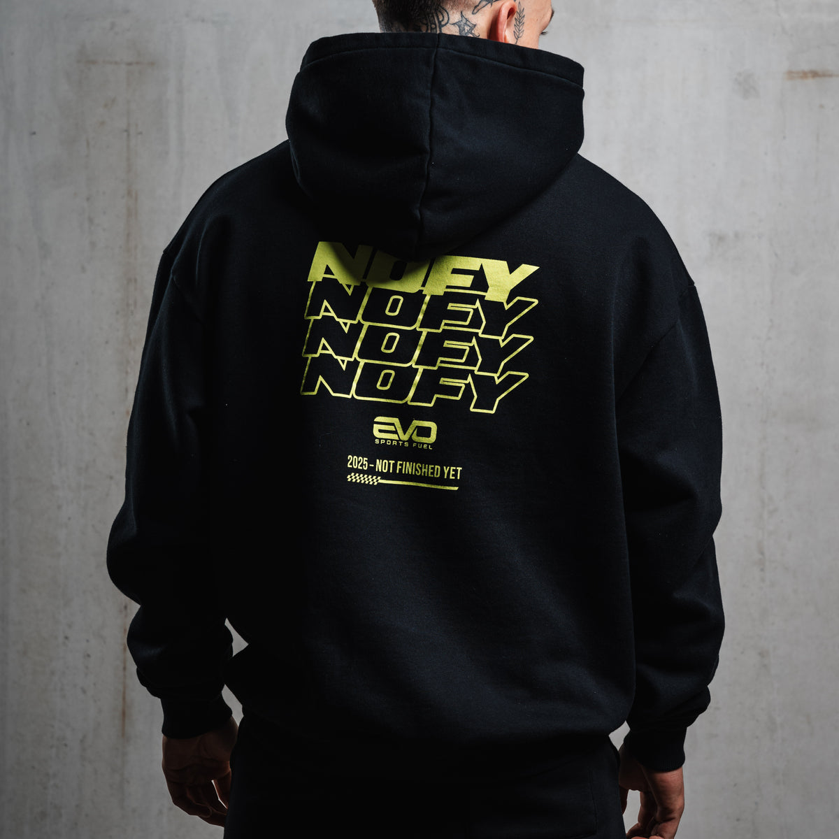 NOFY x EVO Sports Fuel – Hochwertiger Hoodie in schwarz fürs Gym